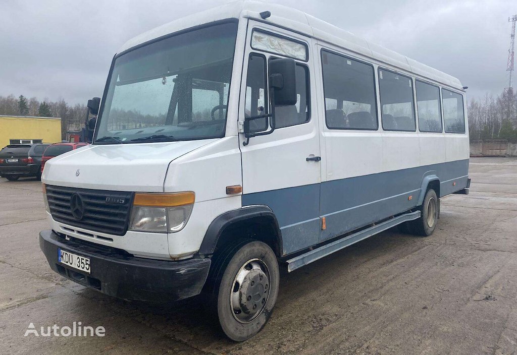 Mercedes-Benz Vario prigradski autobus