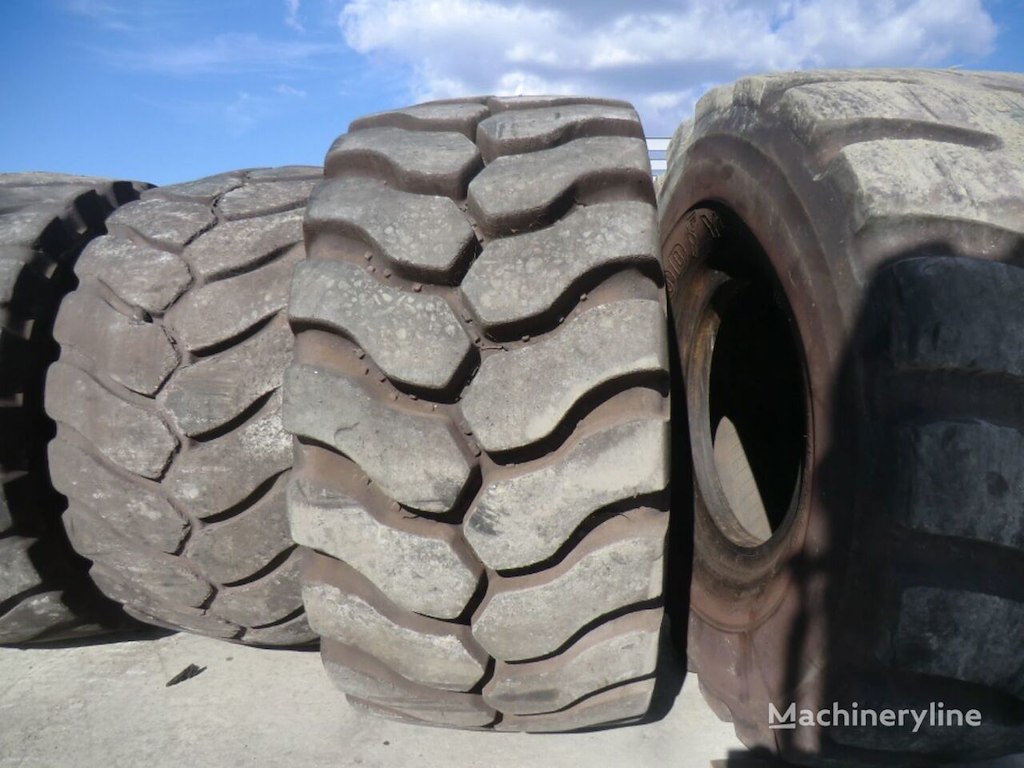 Michelin 35.65R33 TIRE guma za grejdere