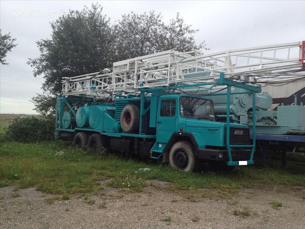 IVECO Carrier - CDM 2210 (SK10 ) horizontalno bušeće postrojenje