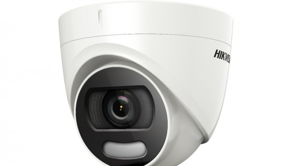 Kamera DS-2CE72HFT-F28, HD-TVI, 5 Mpix, Dome, ColorVu Slika u boji