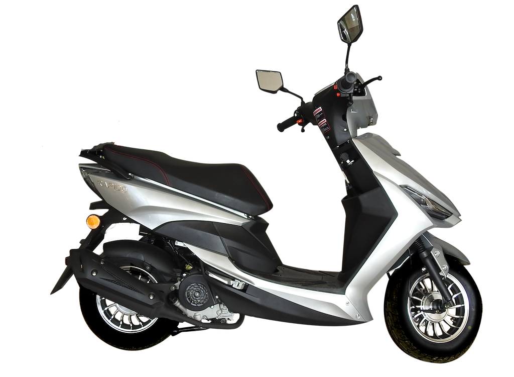 Moped RAPIDO 50, kofer (opcionalno), zapremine 49,6cm³, max brzine 65km/h, snage 2,2kW, težine 86kg