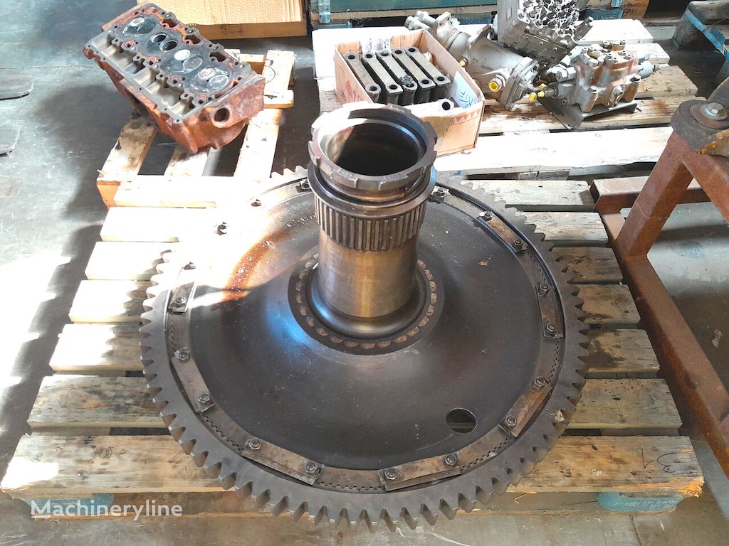 HUB ASSEMB. FINAL DRIVE 2M5718 krajnji pogon za Caterpillar D9G 66A1888 buldožera