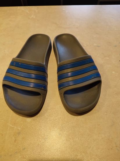 Adidas Papuče