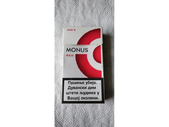 Monus red 100`s kutija od cigareta