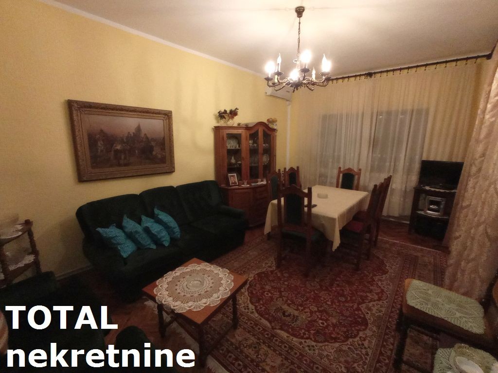 ID 3089812, SREMSKI KARLOVCI, SREMSKI KARLOVCI