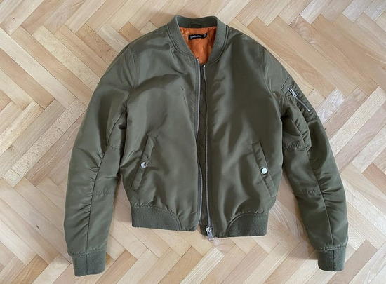 Stradivarius Bomber Jakna