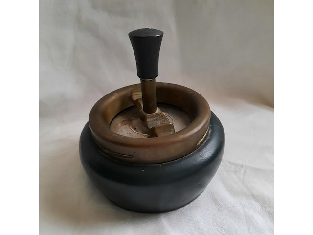 Roulette - vintage ( MCM) pepeljara