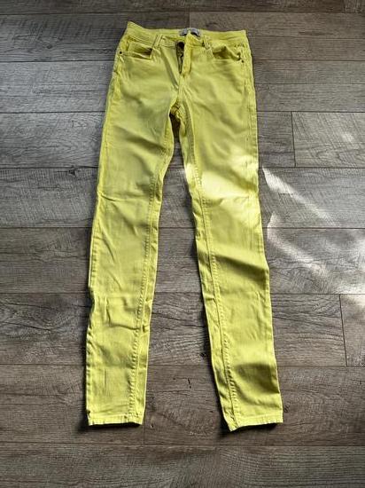 Zara pantalone 36