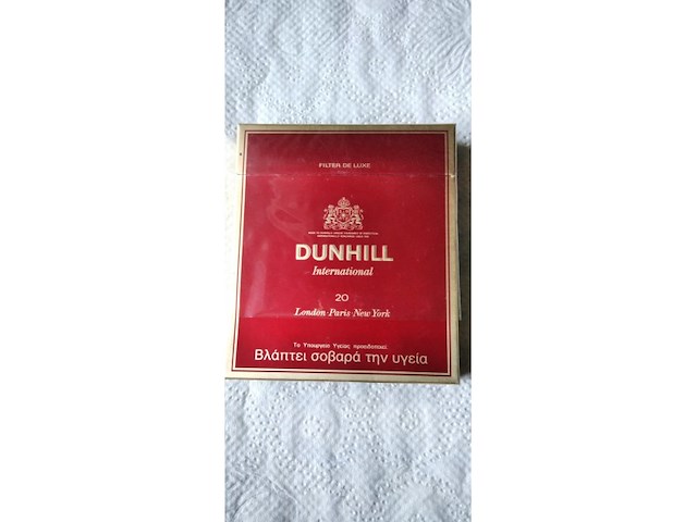 Dunhill international kutija od cigareta iz Grcke