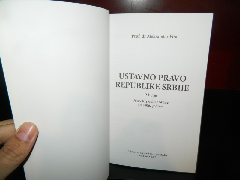 Ustavno pravo, ALeksandar Fira