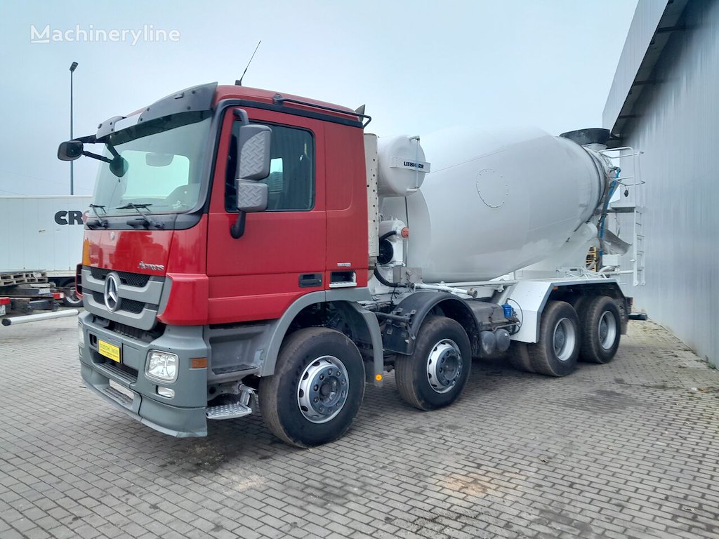 Liebherr na šasiji Mercedes-Benz Actros 3236 kamion s mešalicom za beton