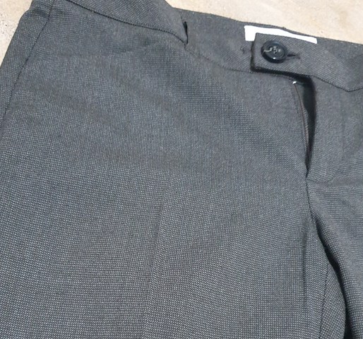 Poslovne pantalone 40