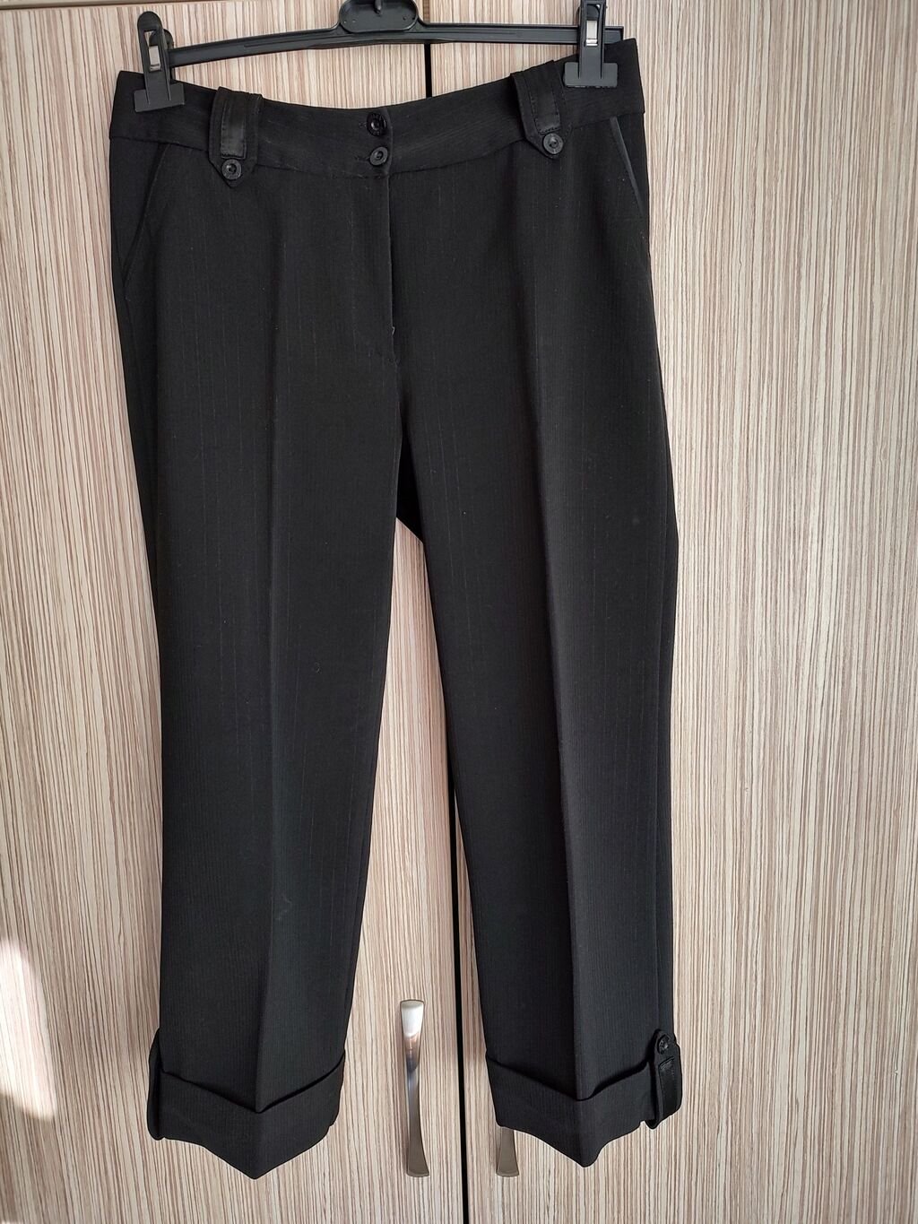 Pantalone L (EU 40), bоја - Crna
