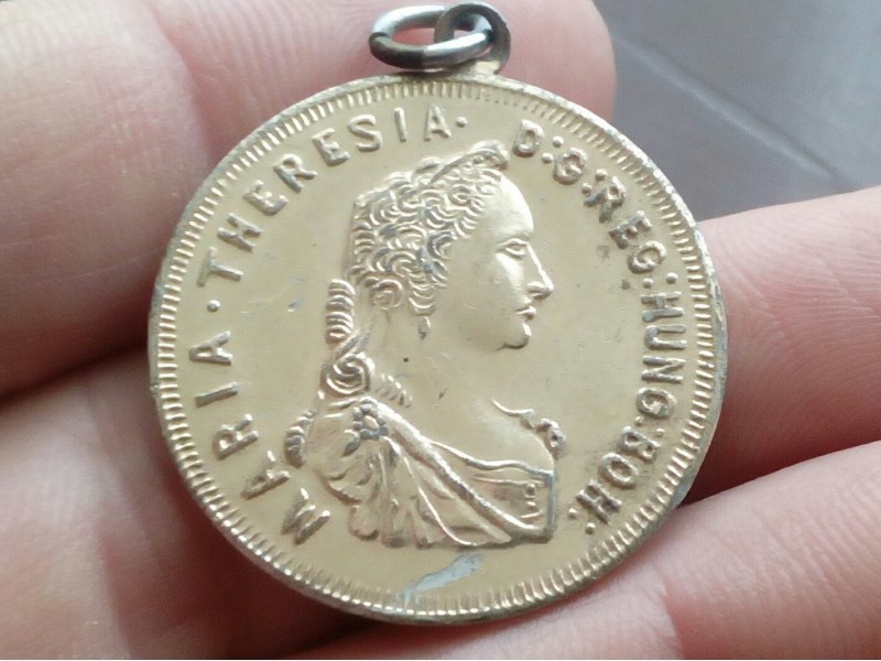 M. Theresia 1780, medaljon