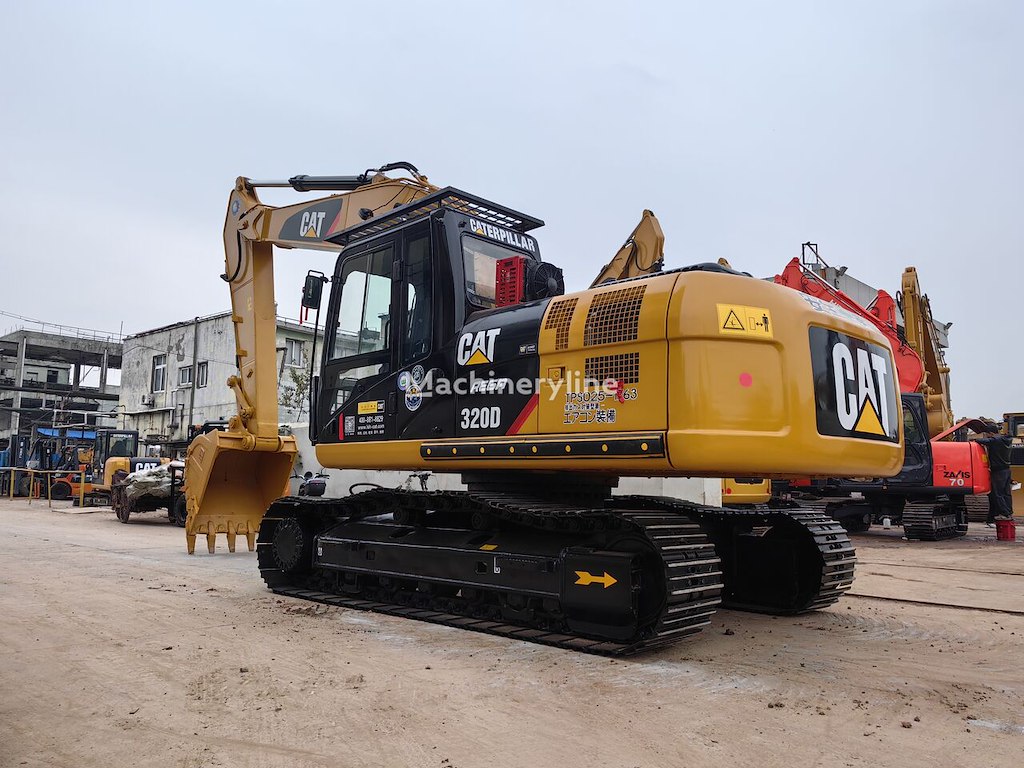 Caterpillar 320D bager guseničar