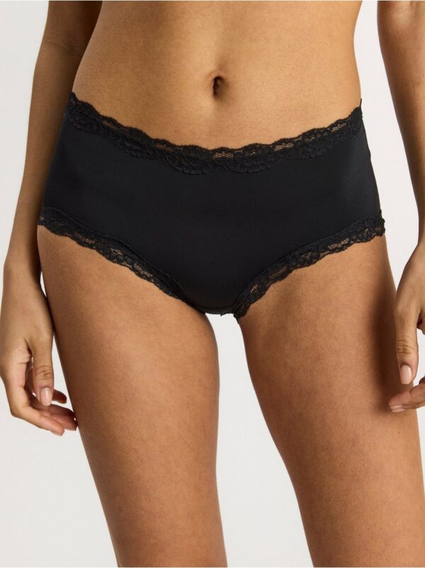 Gaćice – Regular waist brief with lace trim