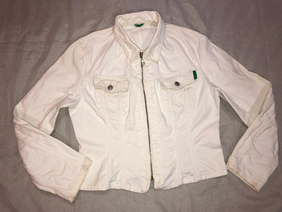 benetton original zenska bela teksas jakna