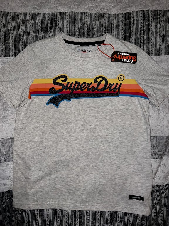 SUPERDRY majica vel. S NOVO