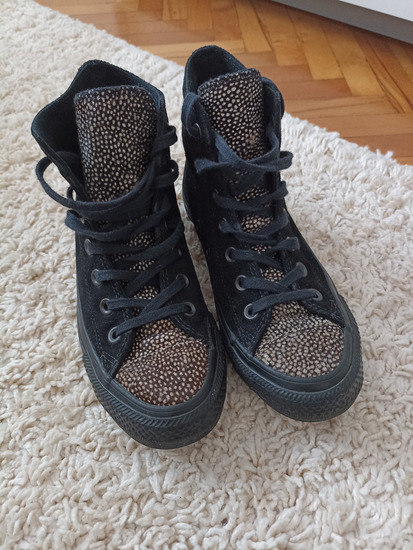 Converse duboke starke, 36