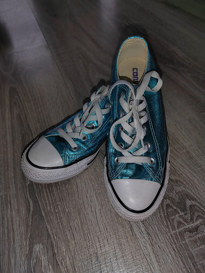 Original converse latike