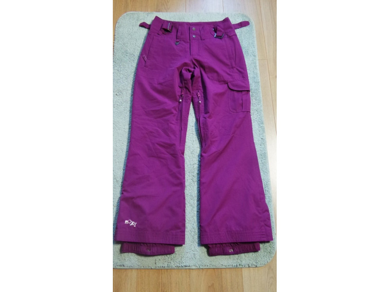 ++ROXY++skupocene ZENSKE SKI pantaloneVEL.38,NOVE