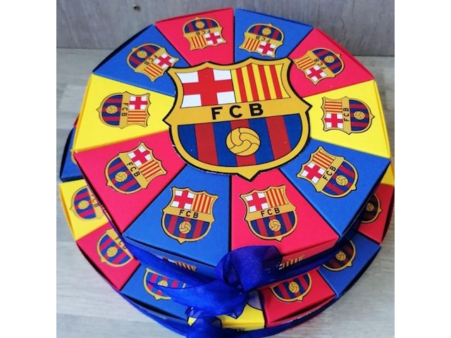 Barselona torta od kartona