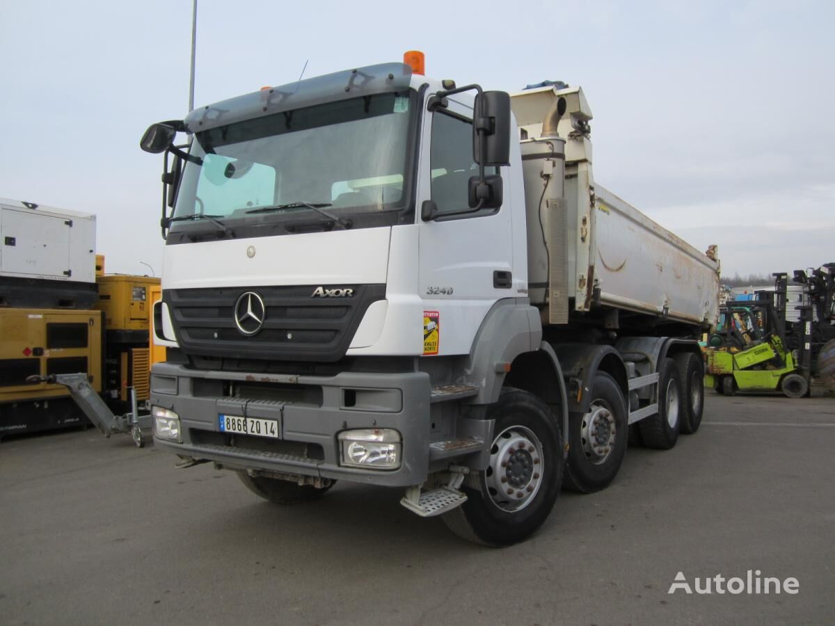 Mercedes-Benz AXOR 3240 kiper