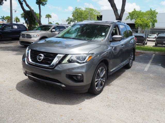 2017 Nissan Pathfinder Platinum Full Option for sale