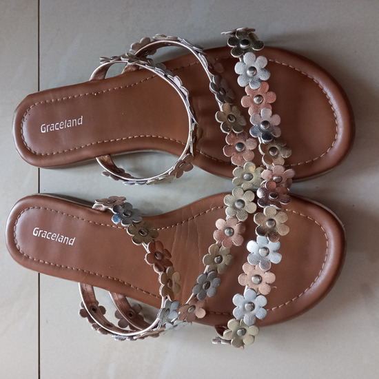 Nove