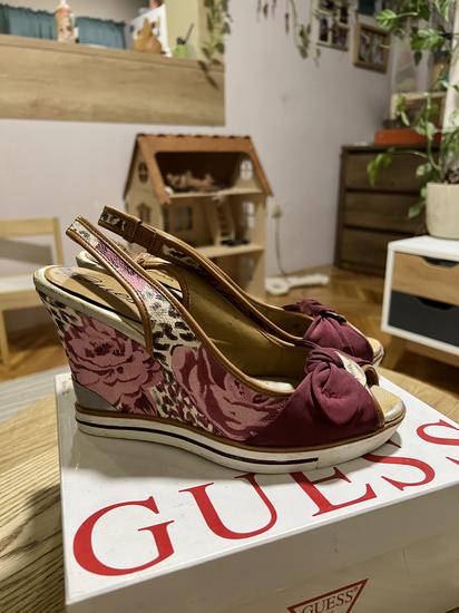 Guess sandale 40