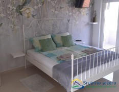 Apartmani na Srebrnom jezeru -