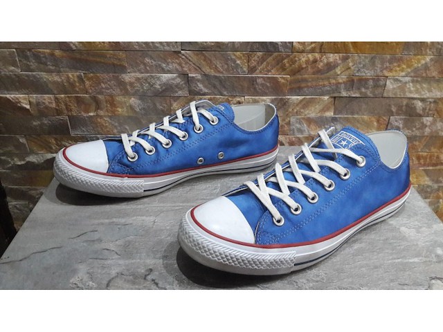 Converse Chuck Taylor All Star patike br.40