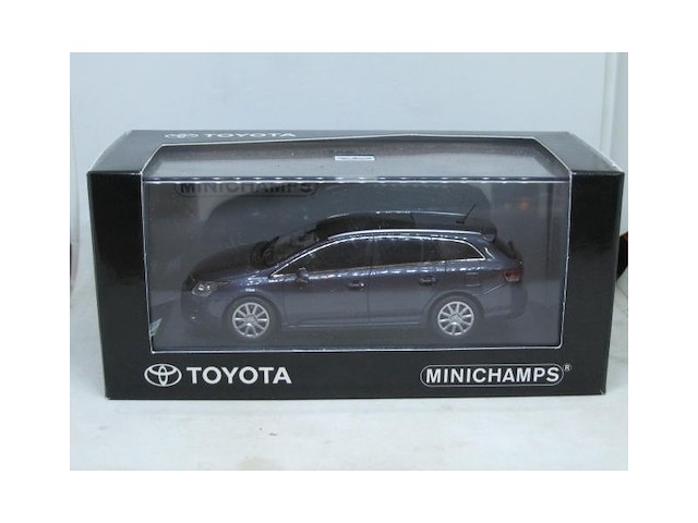 1:43 minichamps toyota avensis