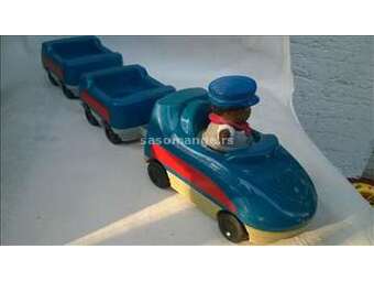 Fisher Price (Mattel)Voz:Lokomotiva + 2 vagona,,pr