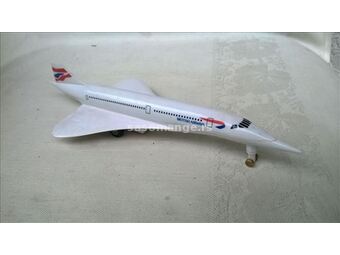 Avion Concorde , 20 cm. sa zvukom poletanja i frik