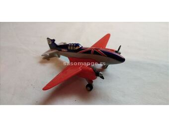 Avion Disney Mattel 10 cm,malo oguljena zastava,C