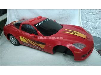 Auto Chevrolet Corvette svetli napred/nazad,svira,