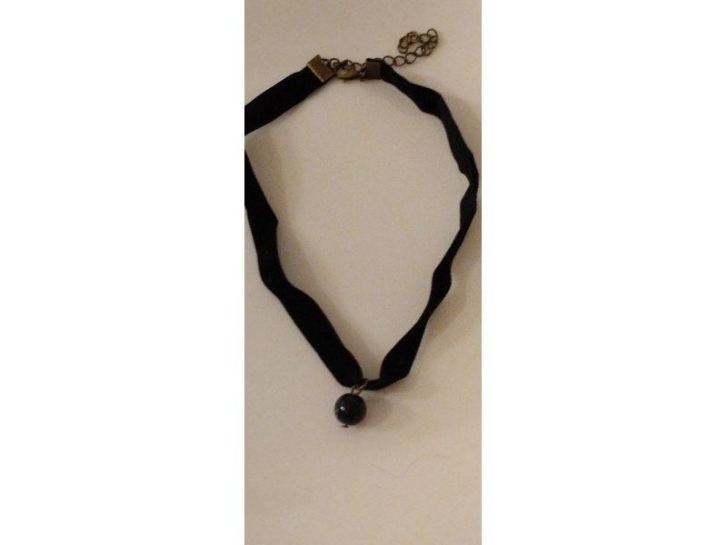 NOVA CHOKER OGRLICA