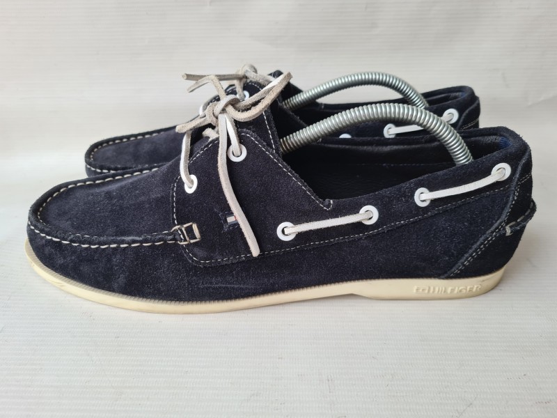 Original TOMMY HILFIGER kozne cipele 44/29