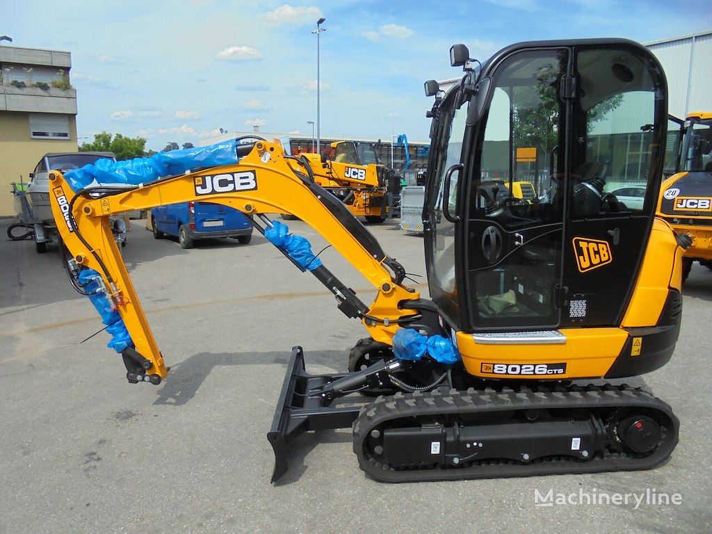 Novi JCB 8026 CTS mini bager