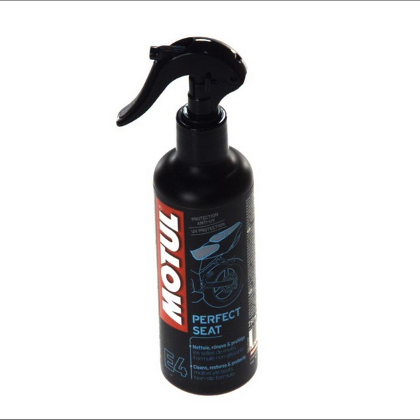 Motul MC Care E4 Perfect Seat 250ml sredstvo za održavanje sedišta motocikala