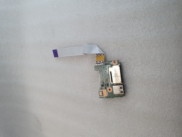 USB, audio konektor za Acer Aspire ES1-520