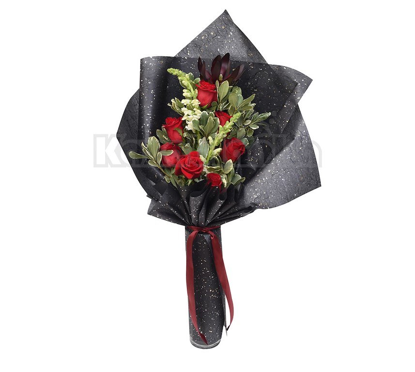 Buket - Crvene ruže sa dekoracijom