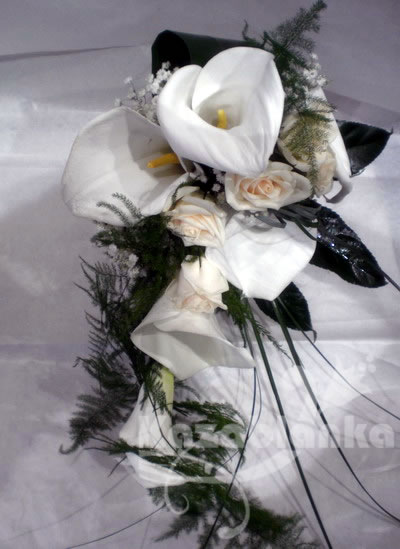 Bidermajer - Viseći bidermajer sa kalama i ružama