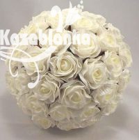 Bidermajer - Lopta od belih ruža