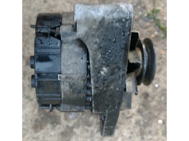 ALTERNATOR PEZO 205