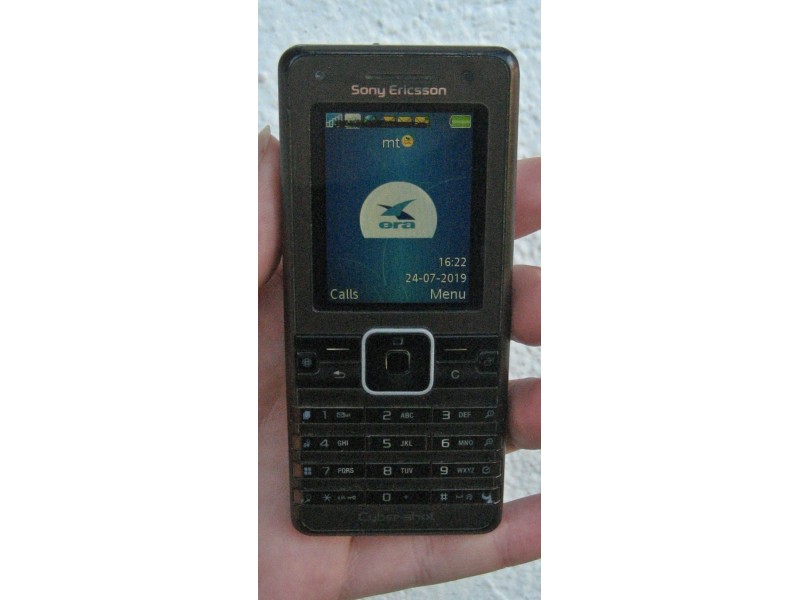 Sony Ericsson K770(procitaj opis ,vazno je)