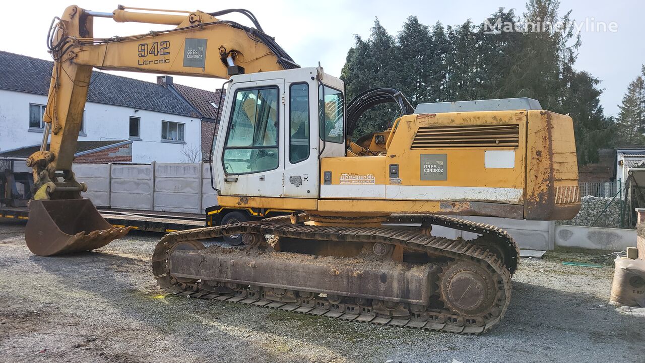 Liebherr 942 HDSL LITRONIC bager guseničar