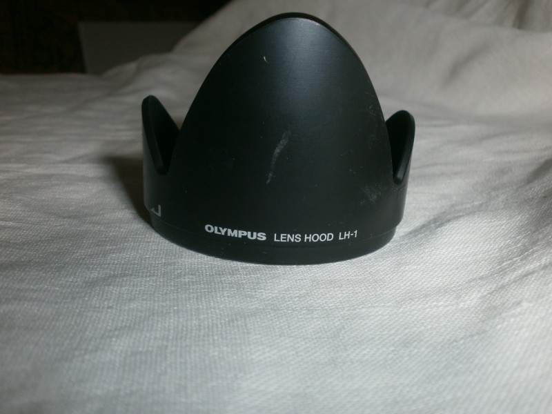 Olympus Lens Hood LH-1 for Camedia E10 E20 E20P