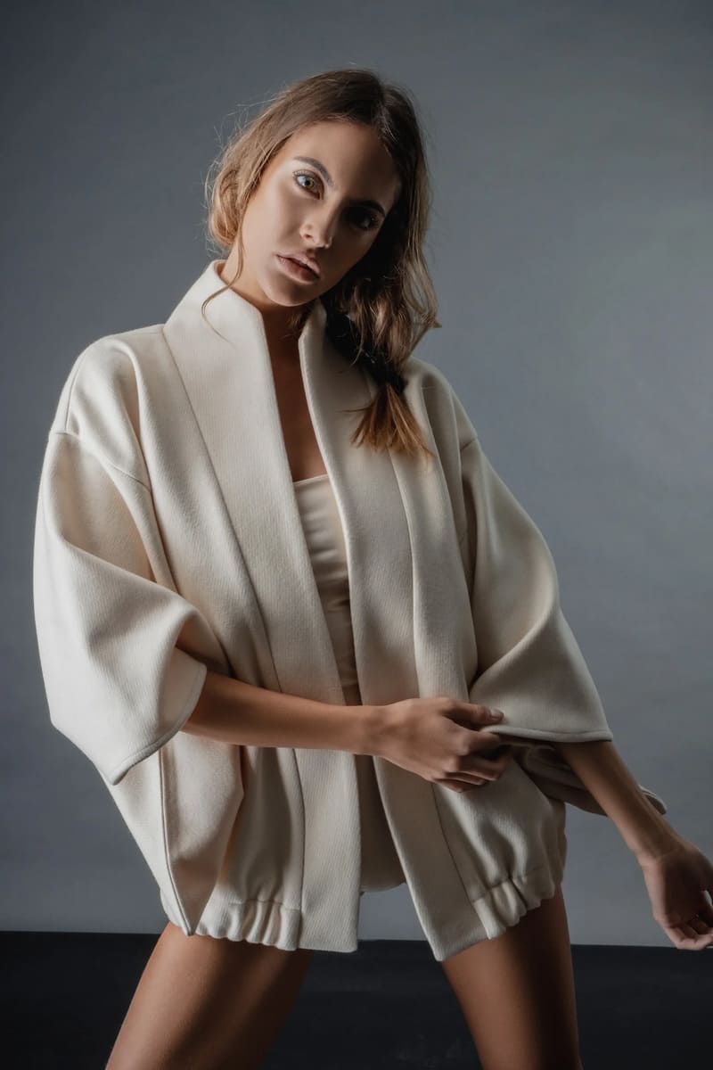 Vunena kimono jakna kratka | IVORY